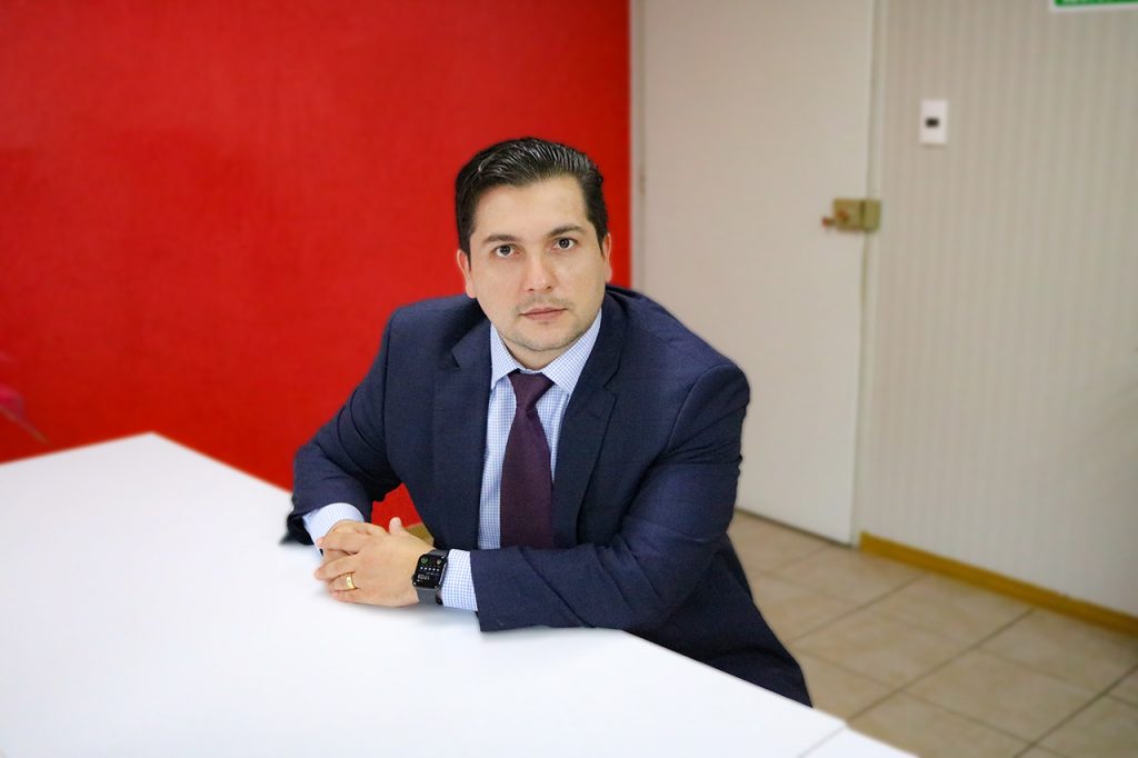 David Razo, Un Hombre con Visión De Cambio | La Revista del País Líder ...